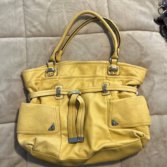 b. makowsky | Bags | Rare Bag B Makowsky Golden Leather Handbag | Poshmark